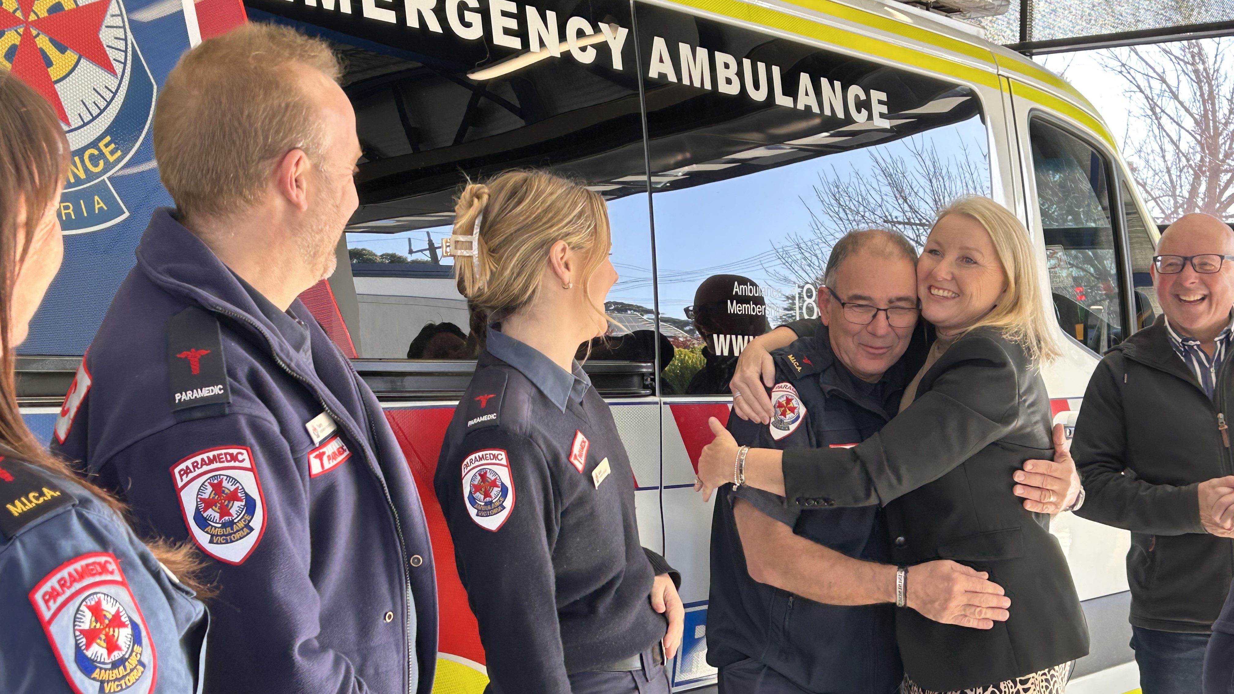 Paramedics give Bentleigh mother second chance at life | ambulance.vic ...