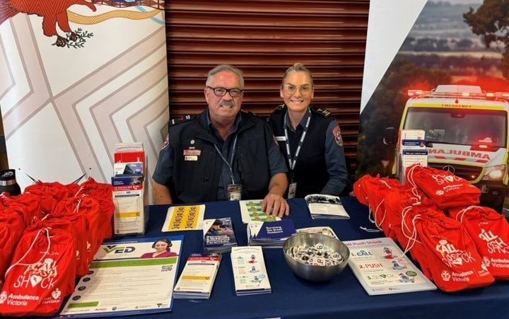 Birdie soars into the sunset – Stephen Bird retires | ambulance.vic.gov.au